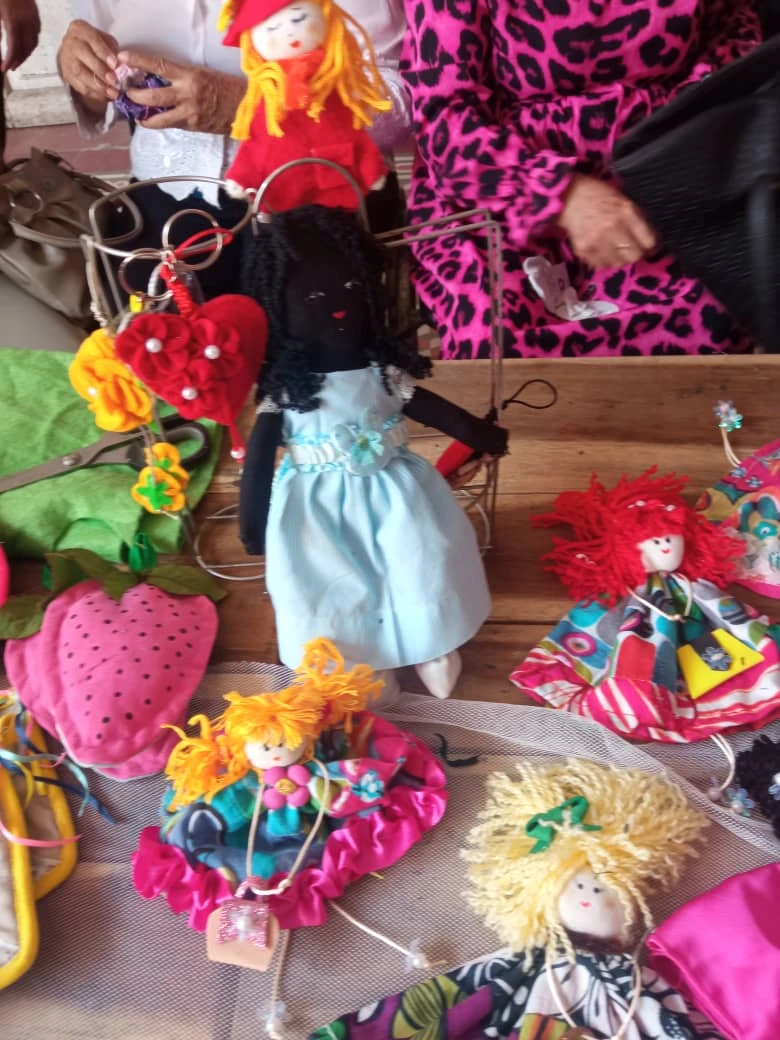 Creatividad e inclusión a través del proyecto Muñecas Kenis, de Cáritas en las Tunas - Cáritas Cuba